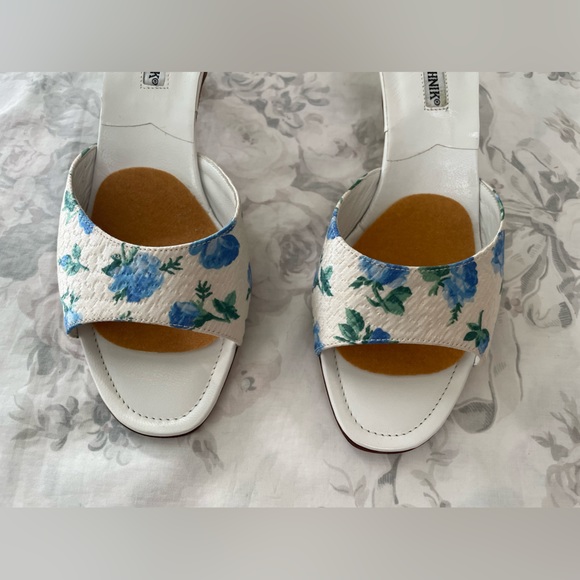 Manolo Blahnik | Shoes | Authentic Manolo Blahnik Sandal Heels In White ...